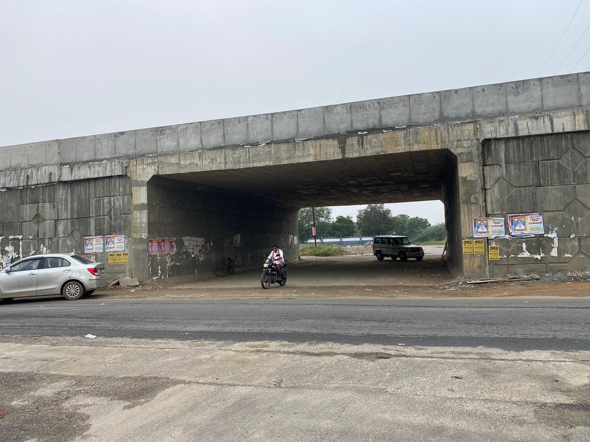 NHAI begins relaying of Tiruchi-Madurai national highway section - The Hindu